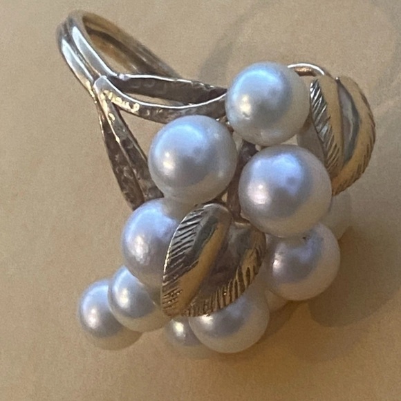 mings | Jewelry | Vintage Mings 4k Yellow Gold Pearl Grape Cluster ...